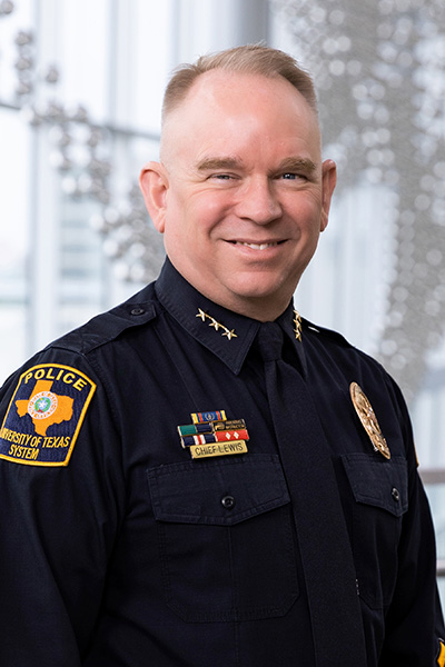 Marcus Lewis: 25 years - CT Plus - UT Southwestern