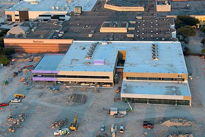 UT Southwestern Medical Center at RedBird on target to open in mid-2022 ...