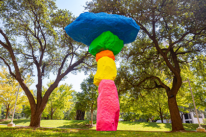 Vibrant monolith is a ‘rock star’ addition to sculpture garden - CT ...